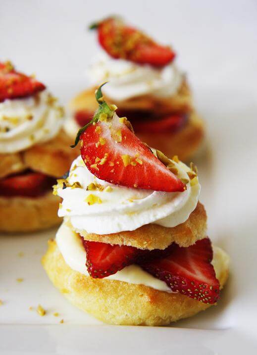 Plant City Strawberry Cream Puff - Wish Farms